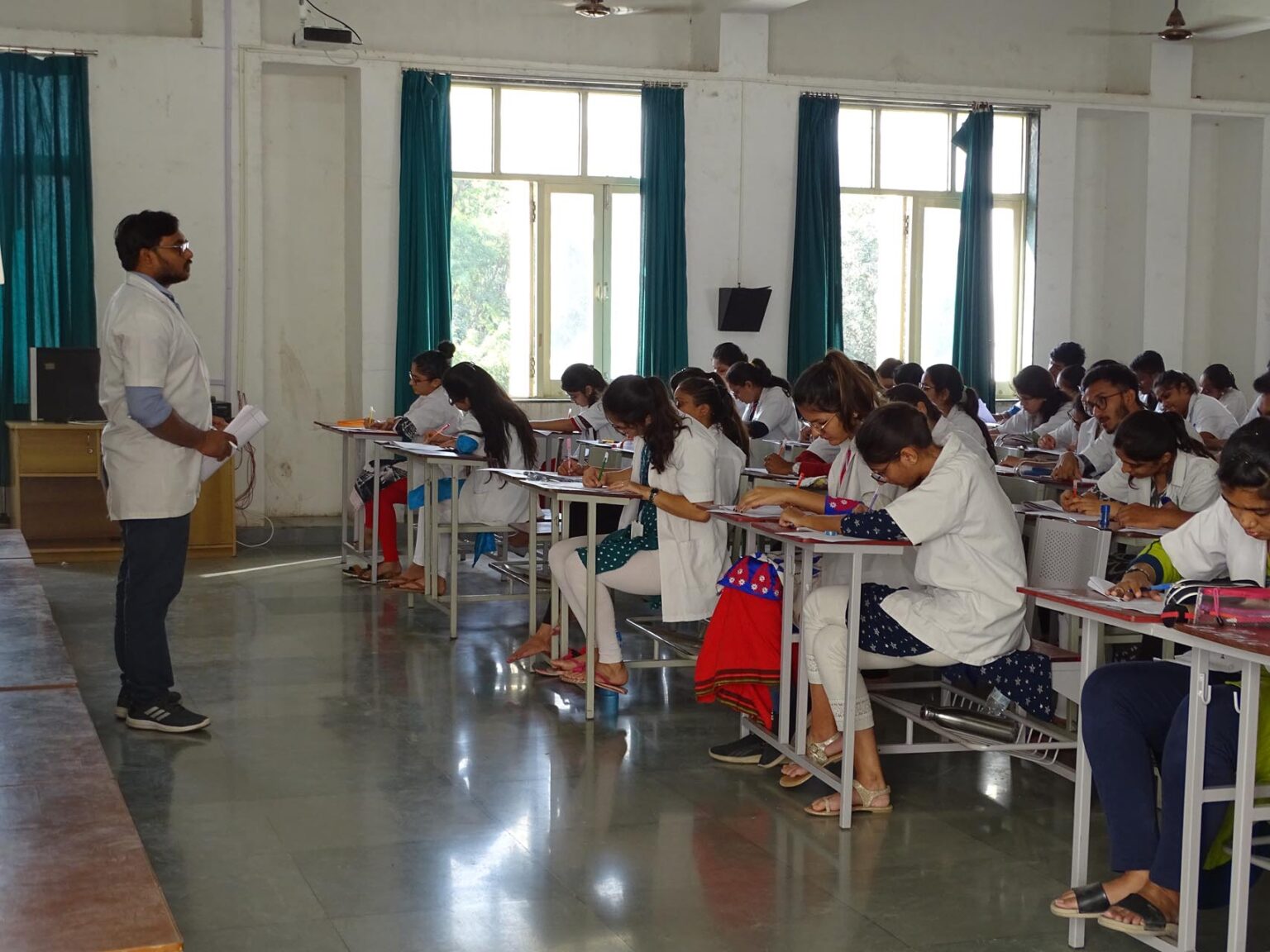 Home - SPB Physiotherapy College
